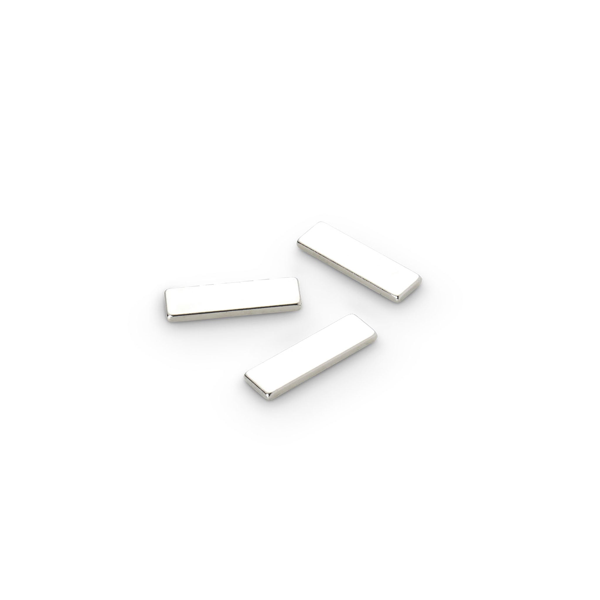 Neodymium Block Magnet with Plastic Spacers, 20mm x 6mm x 1.5mm N35 Ni ...